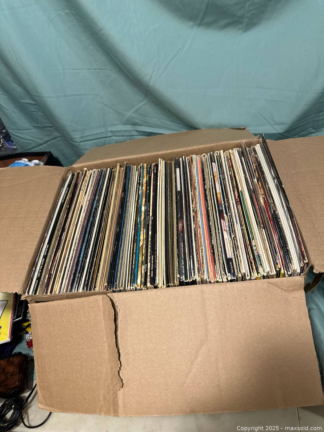 Box full of Vinyl record | Toronto (Ontario, Canada) SELLER MANAGED ...