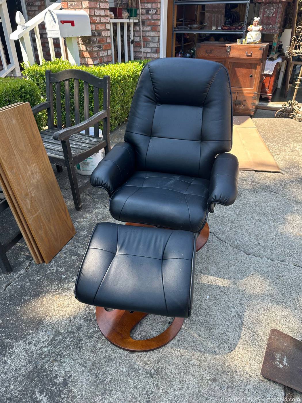 Bid Gallery | Concord (California, USA) SELLER MANAGED Downsizing ...