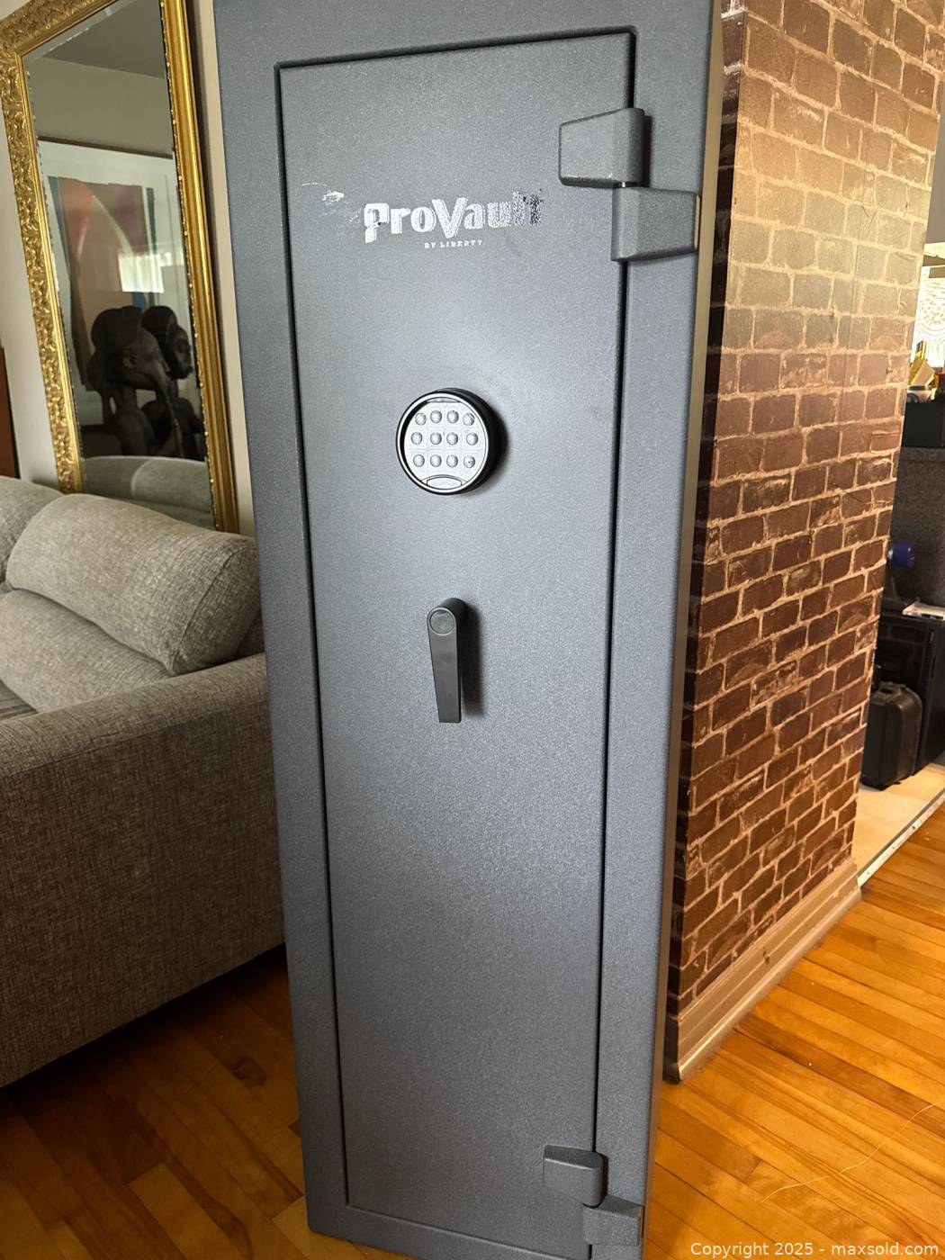 Bid Gallery | Vancouver (British Columbia, Canada) SELLER MANAGED ...