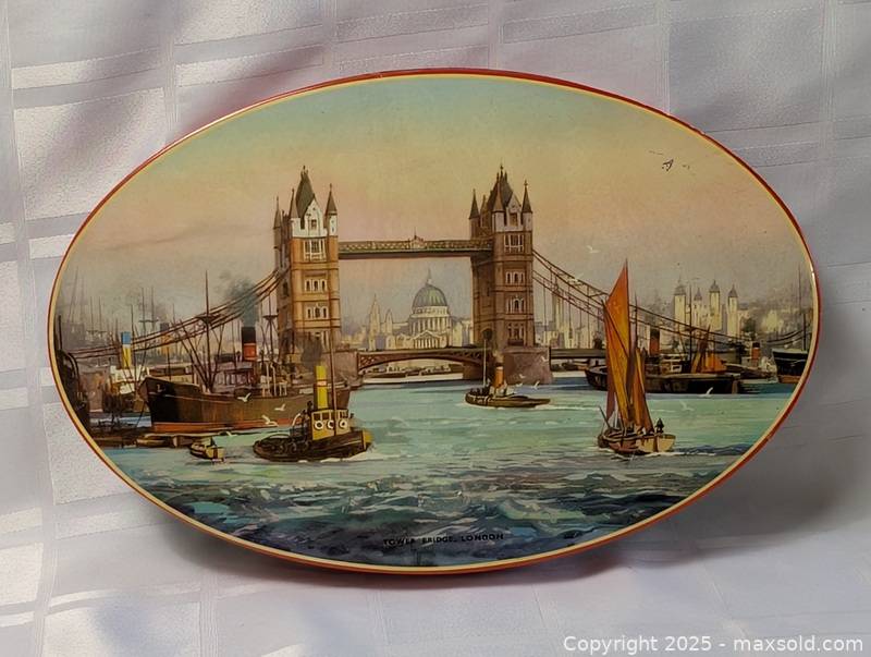 Vintage London bridge oval tin | Kingston (Ontario, Canada) SELLER ...