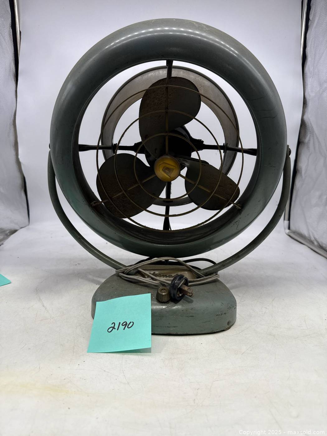 Vornado VFAN Jr. Vintage Air Circulator Fan | Hatboro (Pennsylvania ...