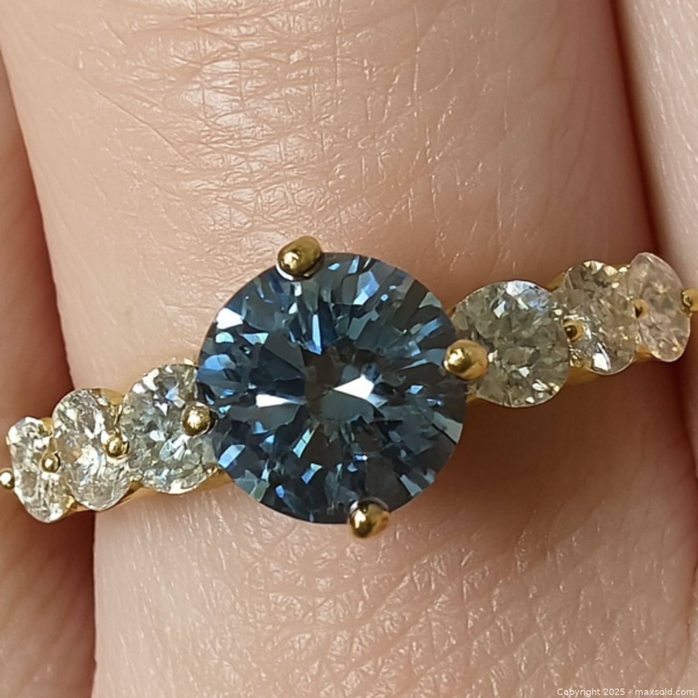 Bid Gallery | Toronto (Ontario, Canada) PARTNER MANAGED Downsizing ...