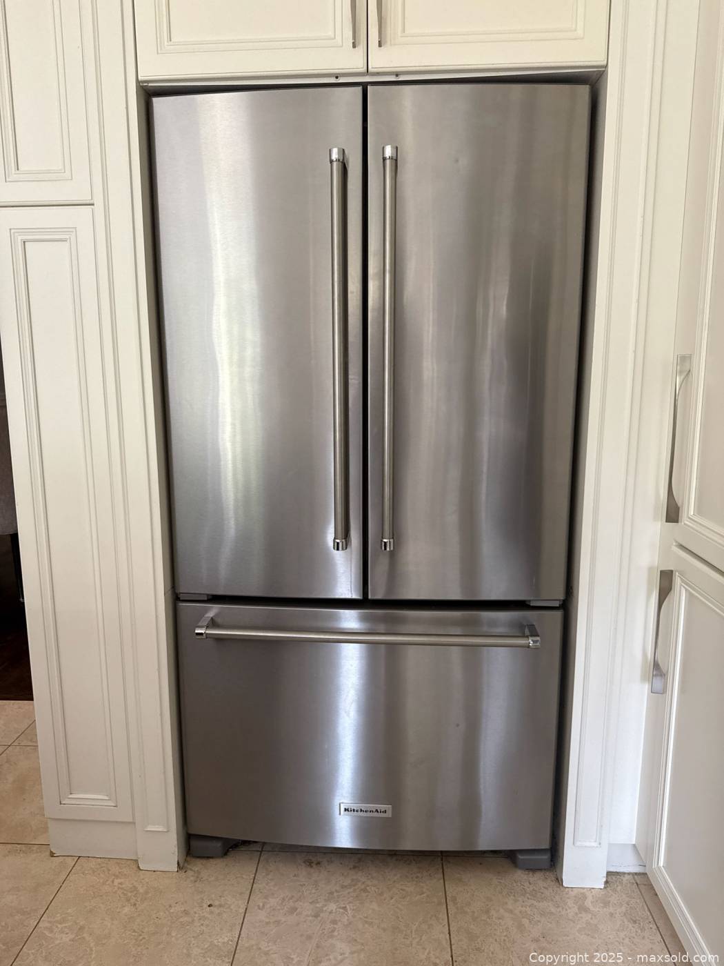 KitchenAid KRFC300ESS07 Refrigerator with Ice Maker and Filtered Water ...