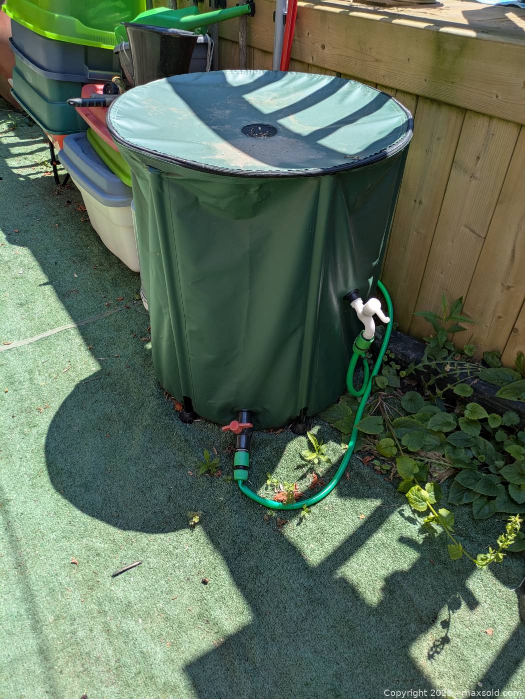 rain barrel and wheel barrow | Toronto (Ontario, Canada) SELLER MANAGED ...