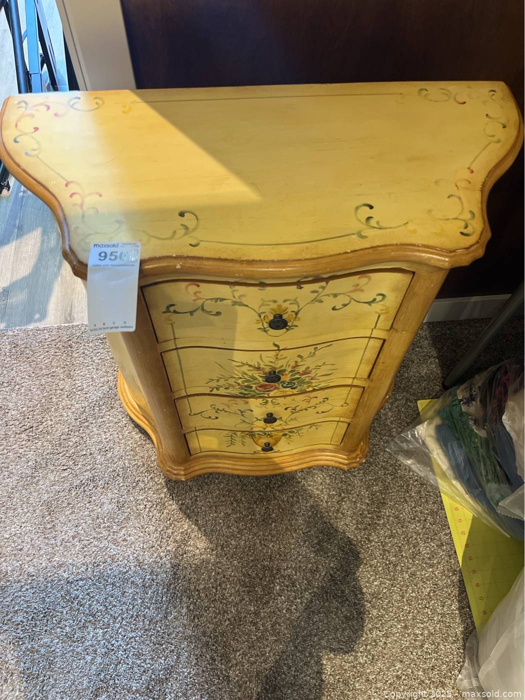 Small Cabinet | Victoria (British Columbia, Canada) PARTNER MANAGED ...