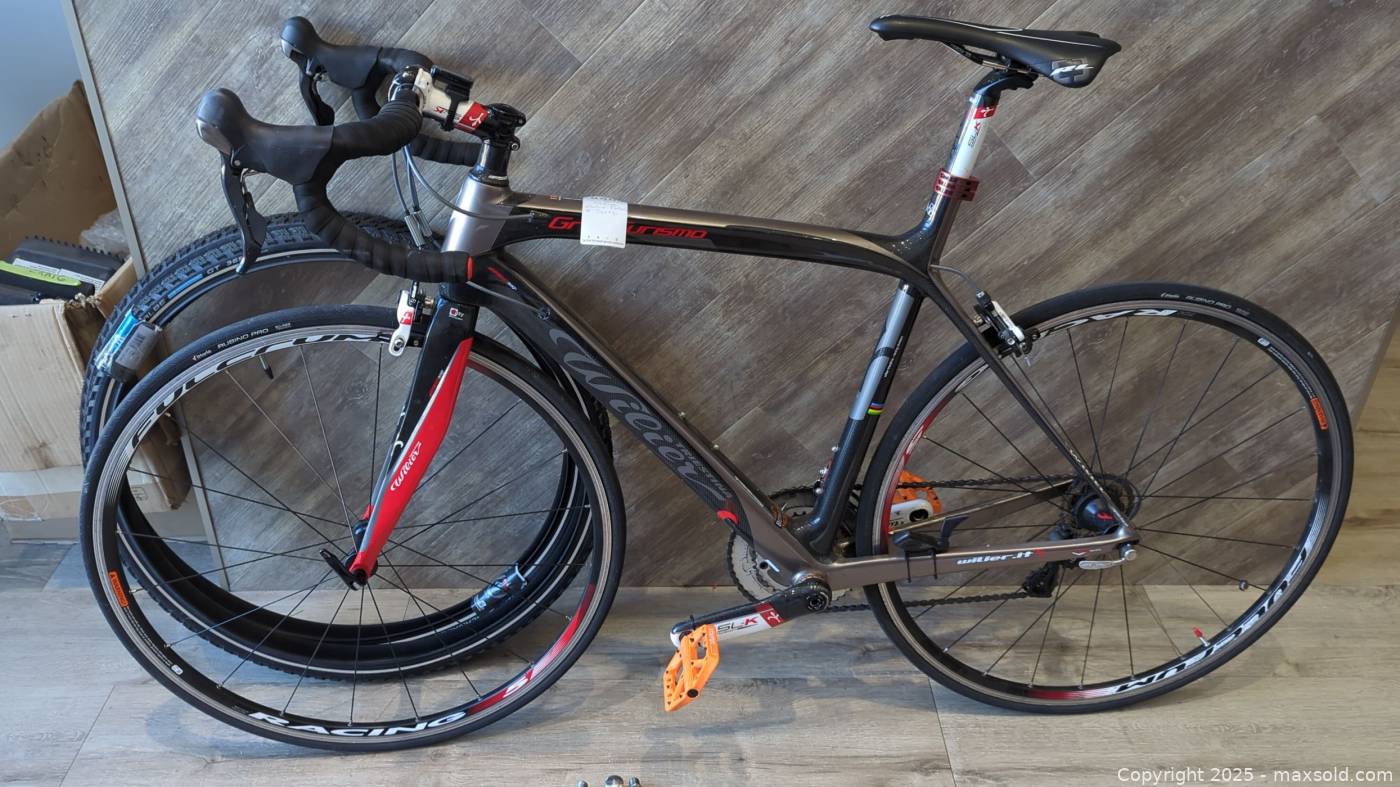 Bid Gallery | Victoria (British Columbia, Canada) PARTNER MANAGED ...