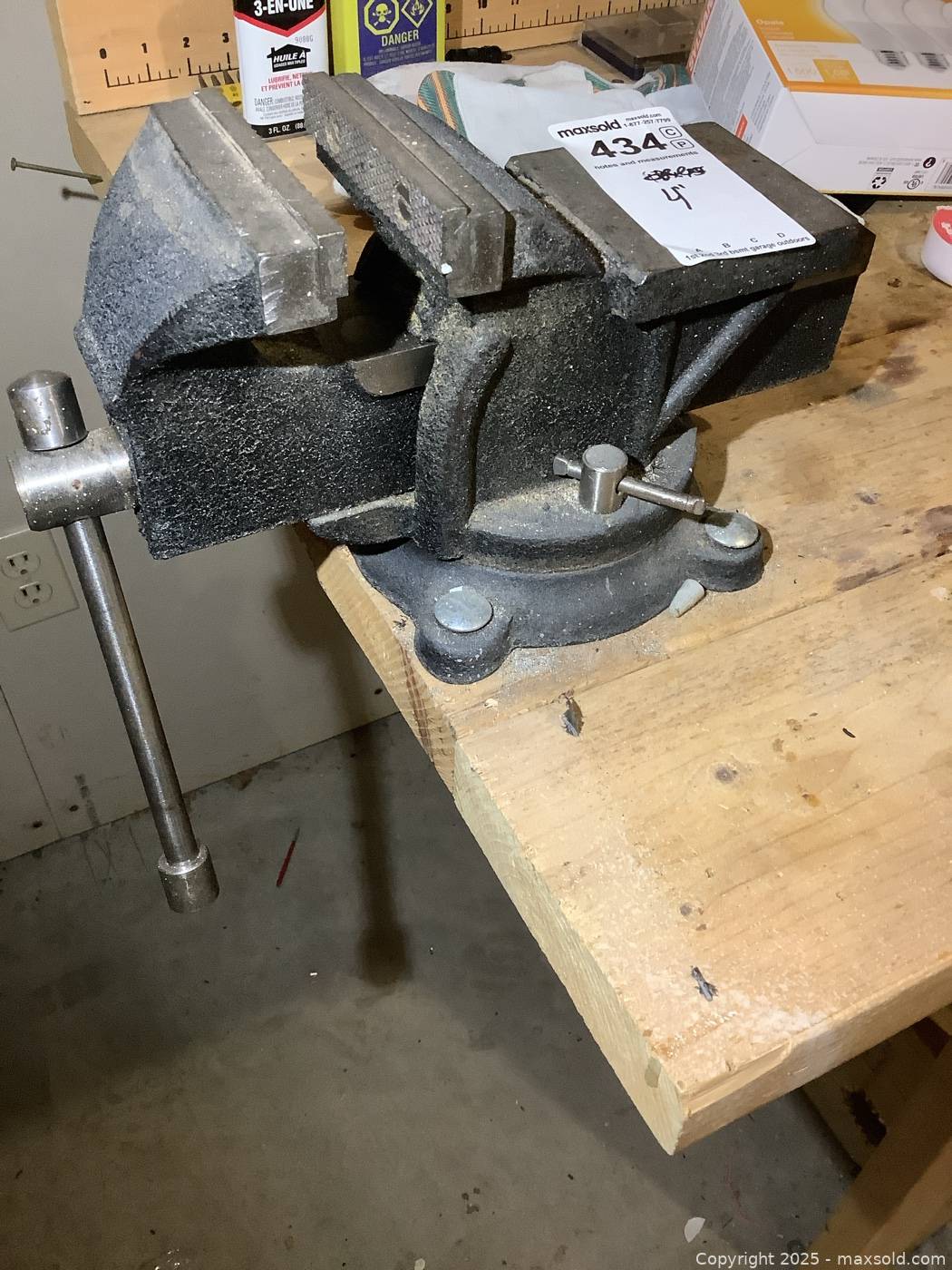 Vise A | Kingston (Ontario, Canada) SELLER MANAGED Downsizing Online ...