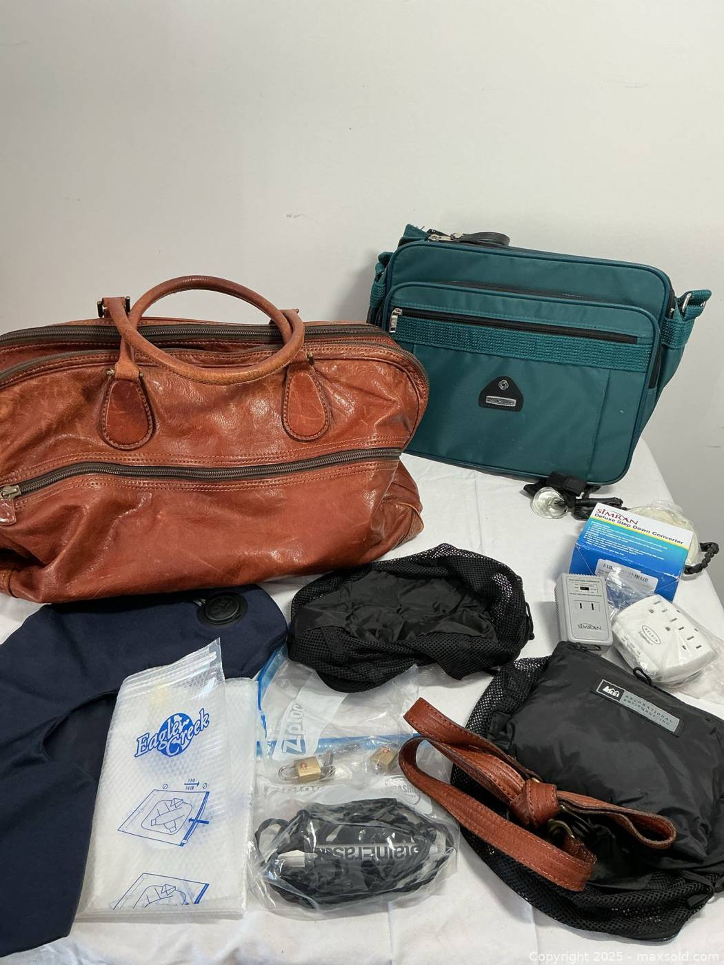 Travel bags, leather luggage, Samsonite | Port Townsend (Washington ...