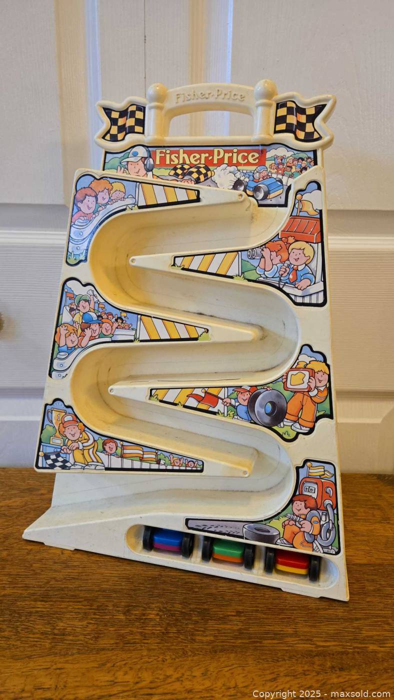 1991 Fisher-Price Tumbling Racers Vertical Race Track | London (Ontario ...