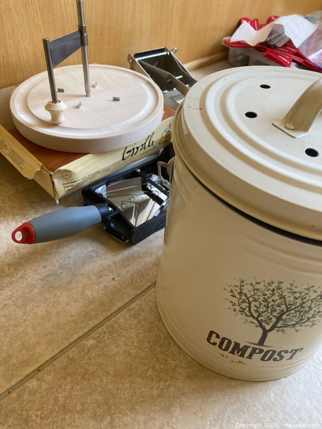 Cheese Curler, Potato Cutter, and Compost Bin B | Ottawa (Ontario ...