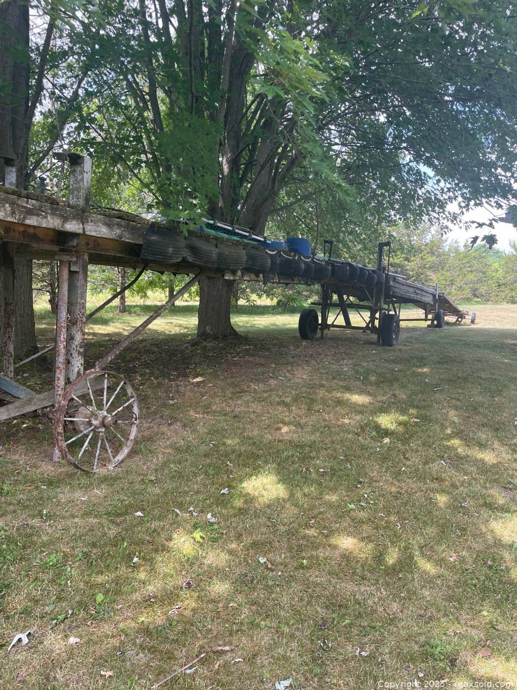 Homemade Pontoon Dock or Raft Frame, 30-60 ft, Wood & Tire Base | Bath ...