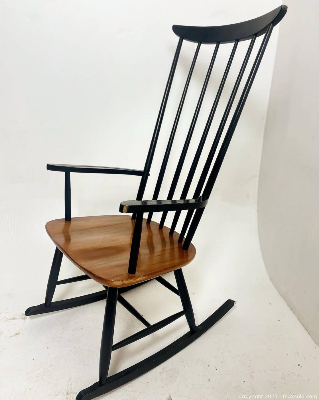 Bid Gallery | Vancouver (British Columbia, Canada) SELLER MANAGED ...