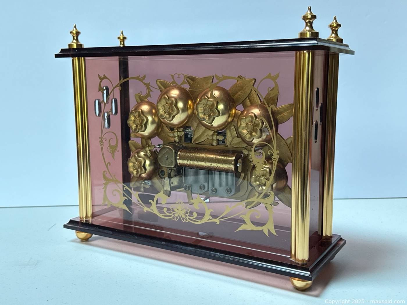 Vintage Sankyo Bee Music Box | Toronto (Ontario, Canada) PARTNER ...