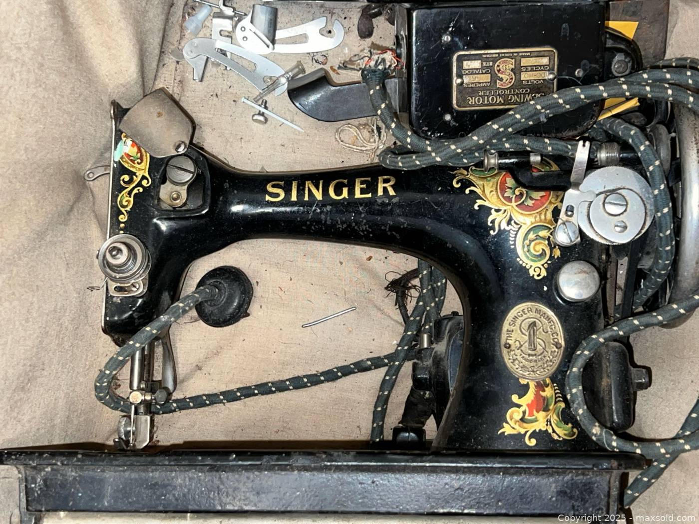 Sewing Machine, Iron and More B | Bolton (Ontario, Canada) Downsizing ...