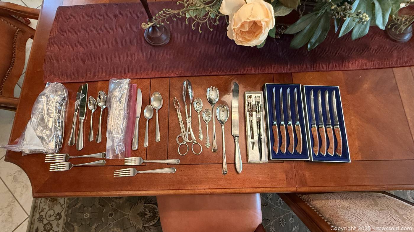 Assorted Flatware Lot, Steak Cutting Utensils, Serving Utensils, 20-40 ...