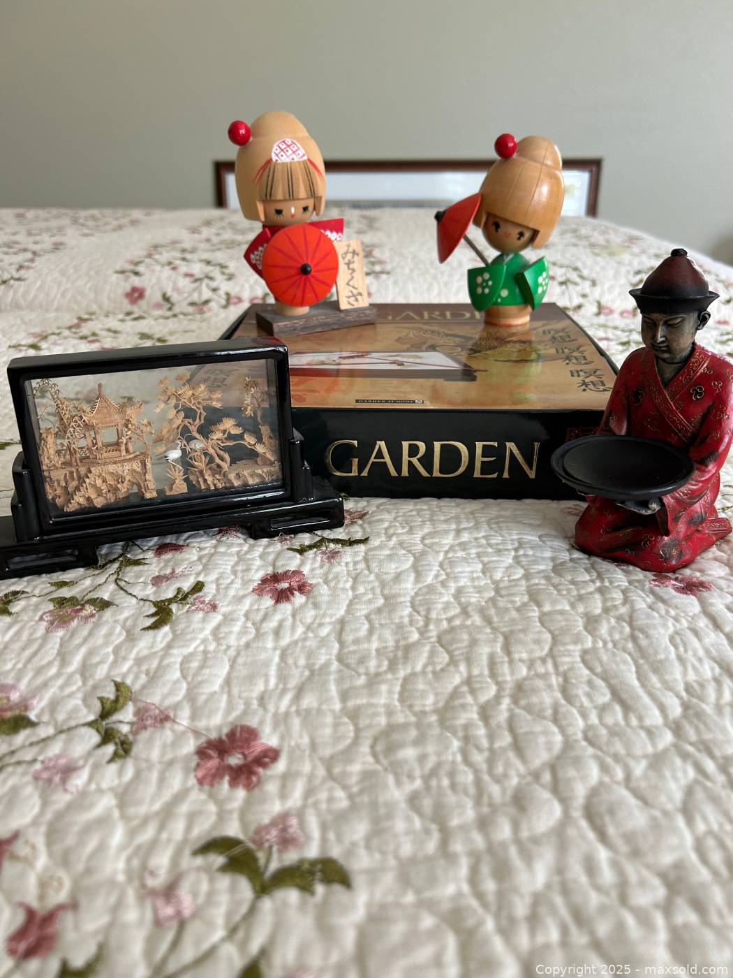 Lot of Asian-Themed Decorative Items in Mixed Materials | Corona ...