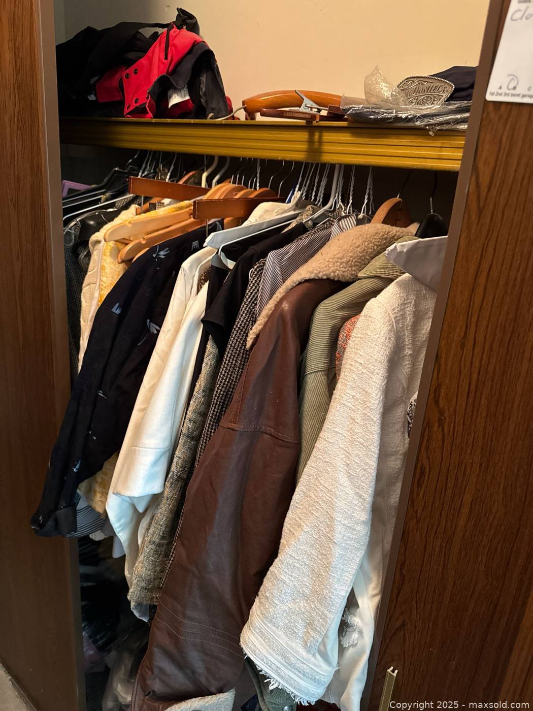 Ladies Clothes | Oakville (Ontario, Canada) PARTNER MANAGED Estate Sale ...