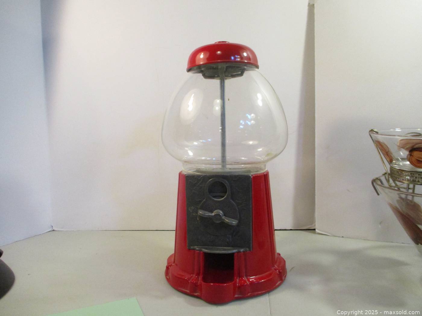 LARGE GUMBALL MACHINE 14.5 INCHES HIGH | Ottawa (Ontario, Canada ...