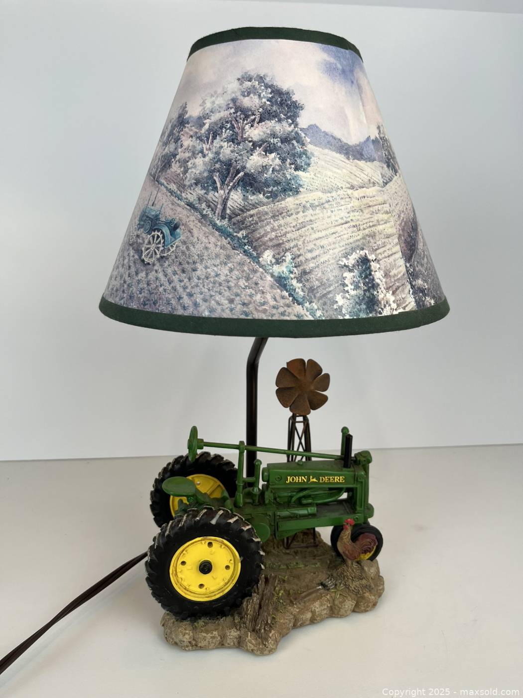 Novelty John Deere Tractor Table Lamp | Cobourg (Ontario, Canada ...