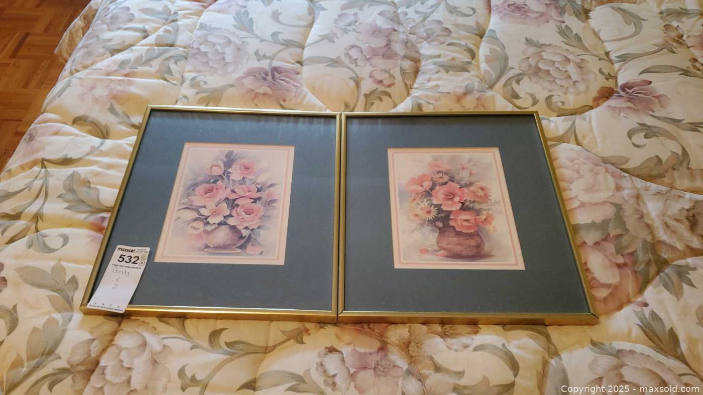 Pair of Framed Floral Still Life Prints with Gold-Tone Frames A ...