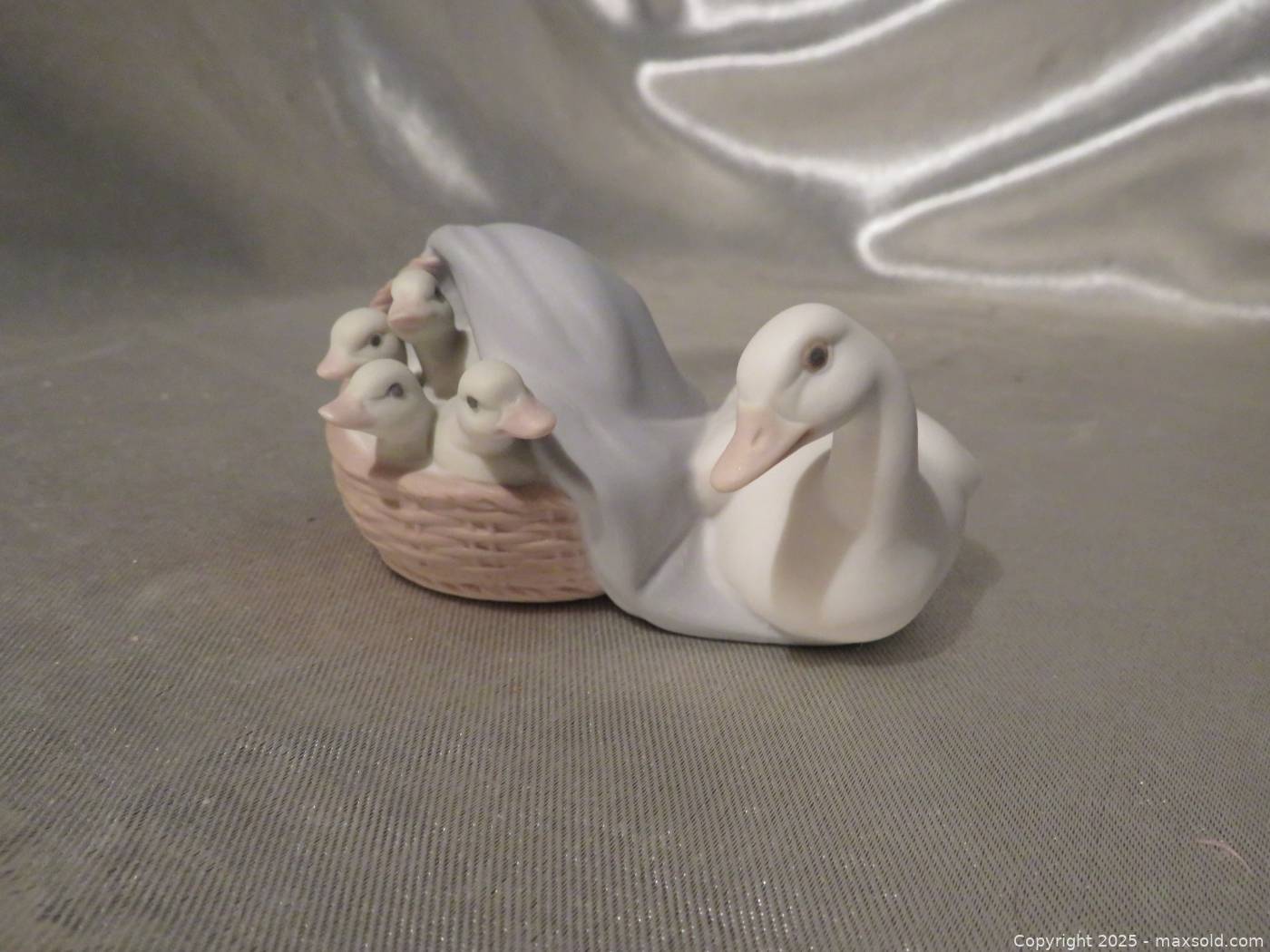 **LLadro "Ducks"** | Colorado Springs (Colorado, USA) SELLER MANAGED ...