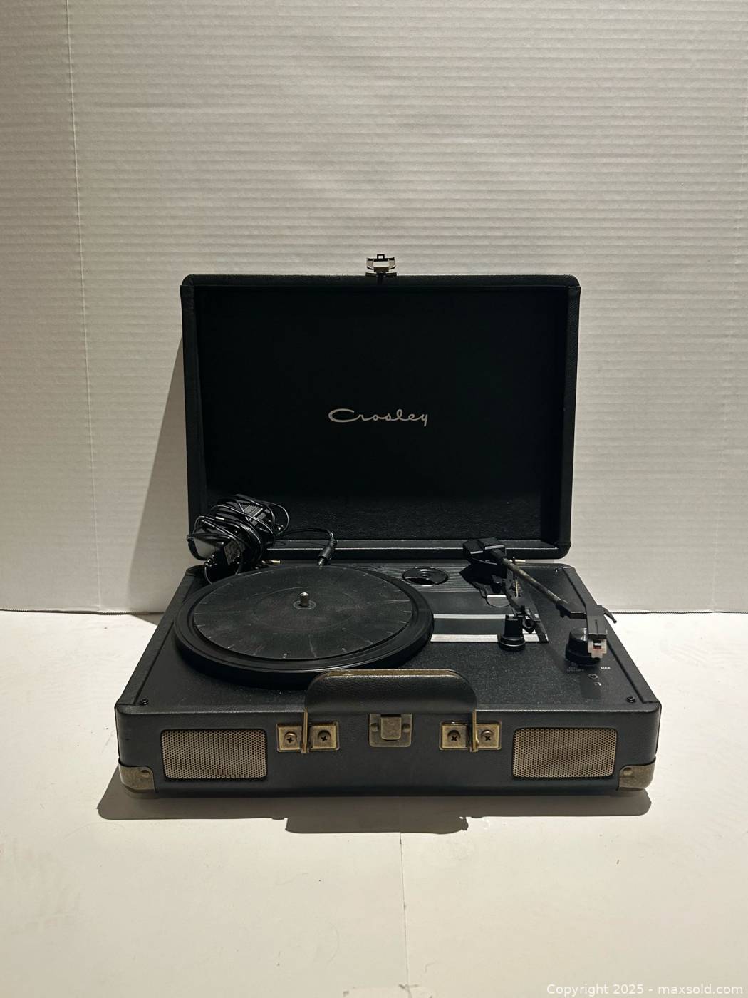 Crosley Vintage Portable Record Player | Vaughan (Ontario, Canada ...