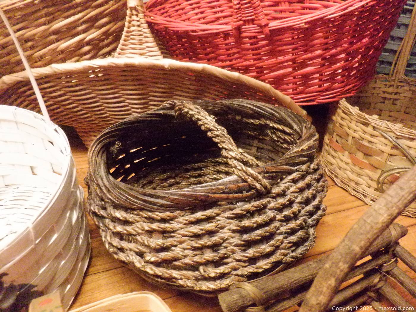 Decorative Handled Baskets | Austell (Georgia, USA) SELLER MANAGED ...