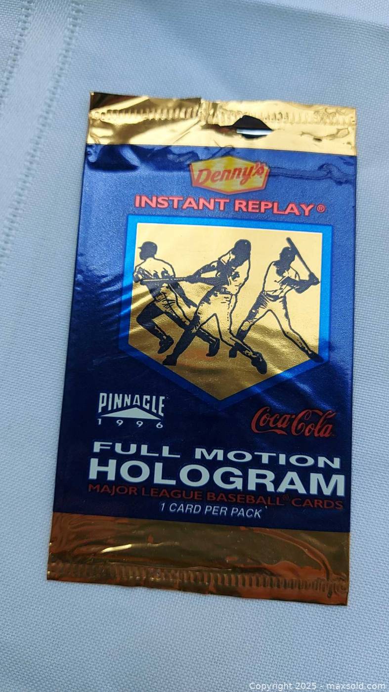 1996 Pinnacle Baseball Trading Card Packs (MLB), Lot of 3 | Haldimand ...
