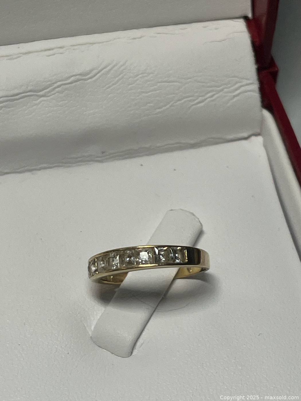 10 Karat Gold Ring | Oshawa (Ontario, Canada) PARTNER MANAGED Estate ...
