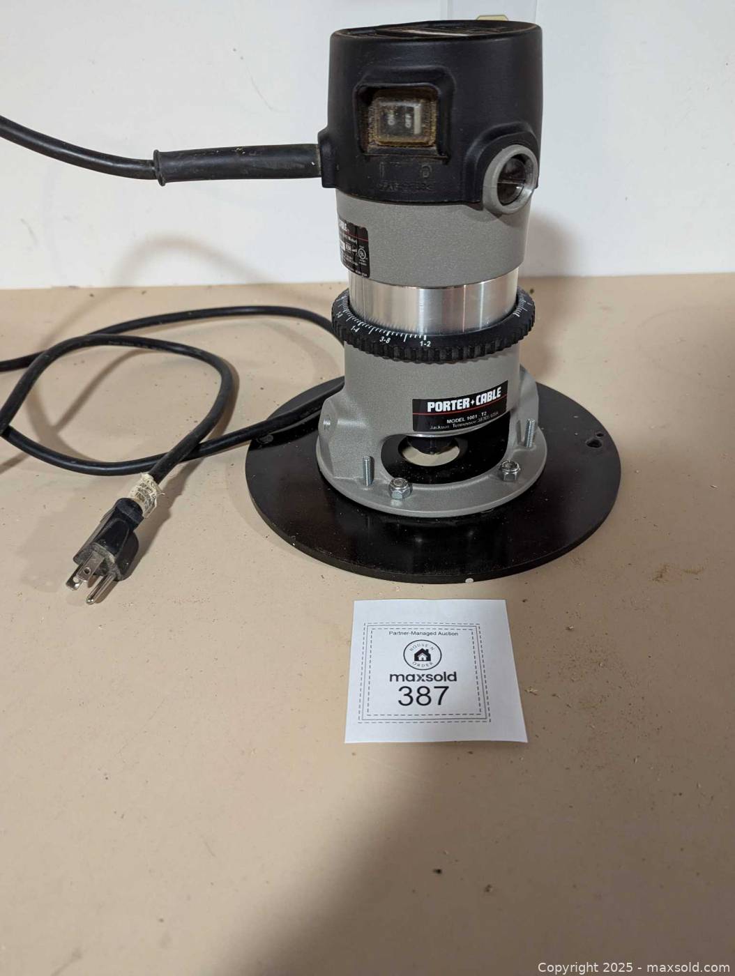 Porter-Cable 690LR Heavy Duty Fixed-Base Router | Collingwood (Ontario ...