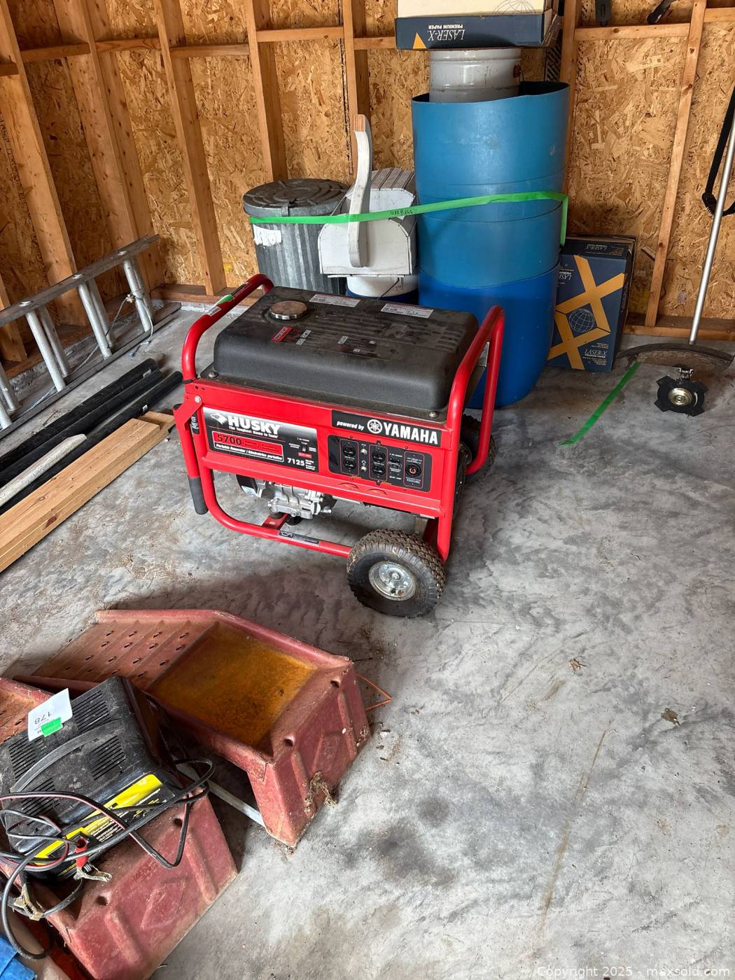 Yamaha MZ300 Portable Gasoline Generator, 7125 Starting Watts ...