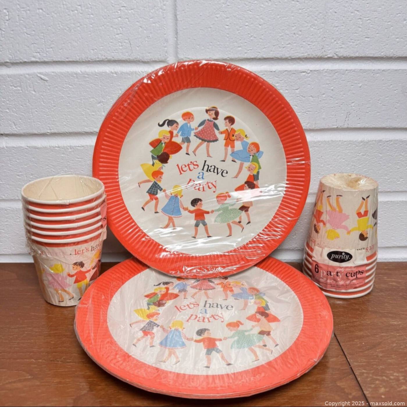 Vintage 1961 SEALED Lets Have a Party Paper Dinner Plates and Cups ...