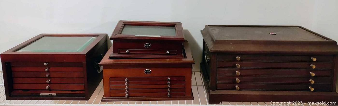 Lot of 4 Wooden Coin Storage/Display Cabinets with Drawers B | Quincy ...