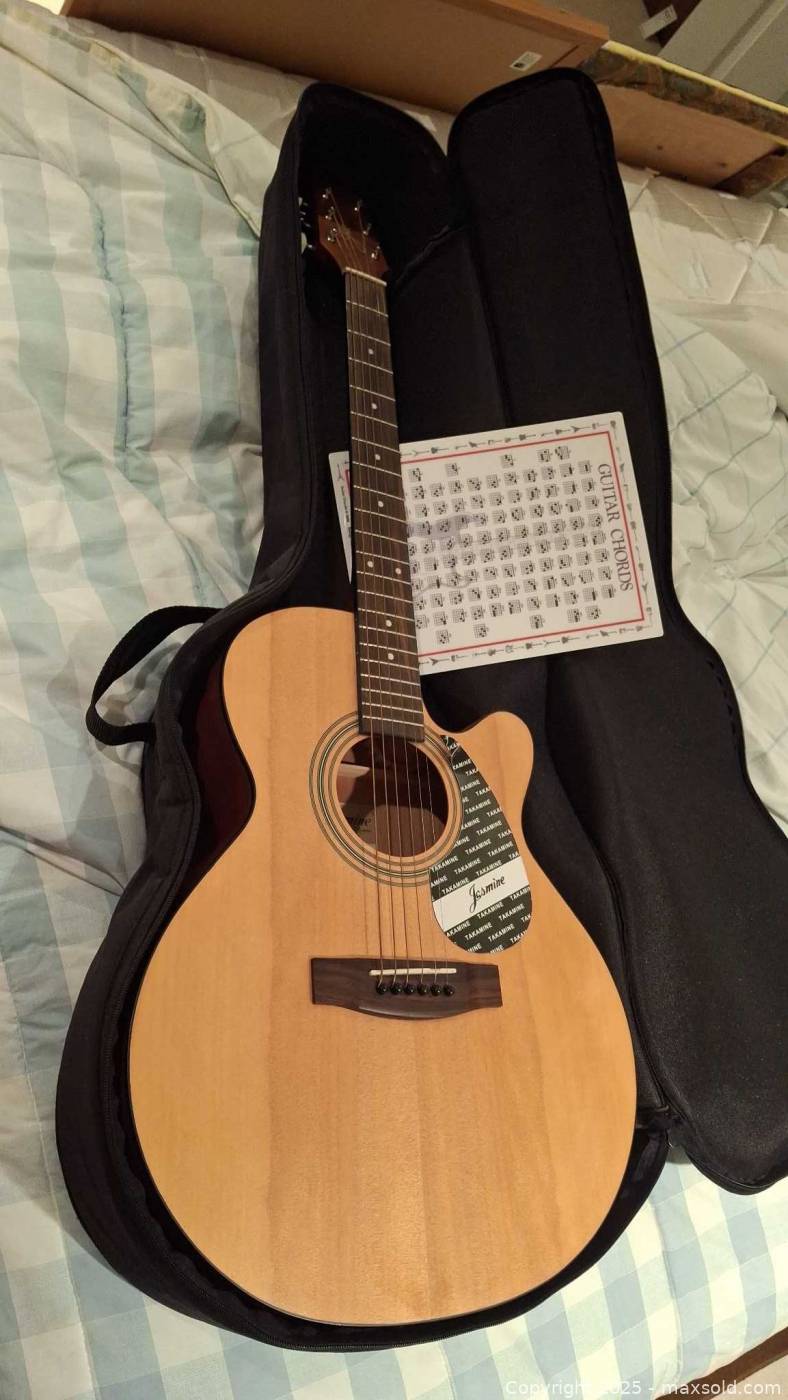 Takamine Acoustic Guitar A | Upper Dublin Township (Pennsylvania, USA ...