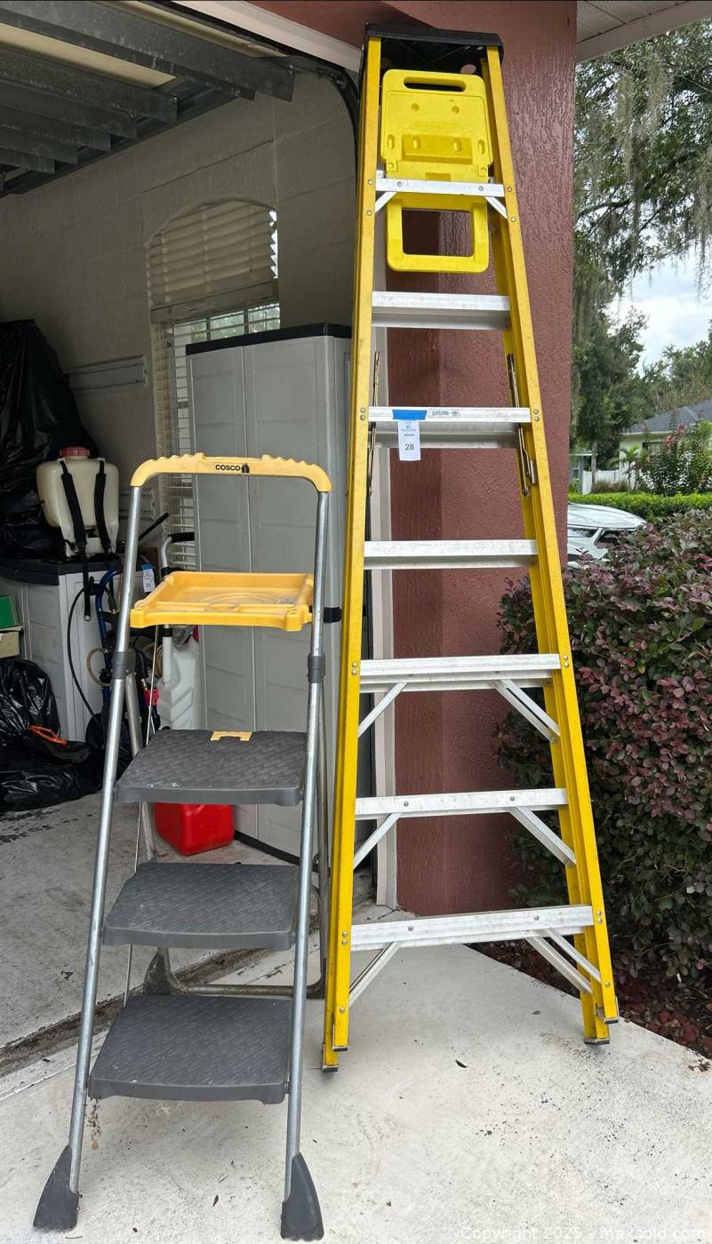Werner 8 ft Fiberglass Step Ladder + Cosco 3-Step Folding Stool. B ...