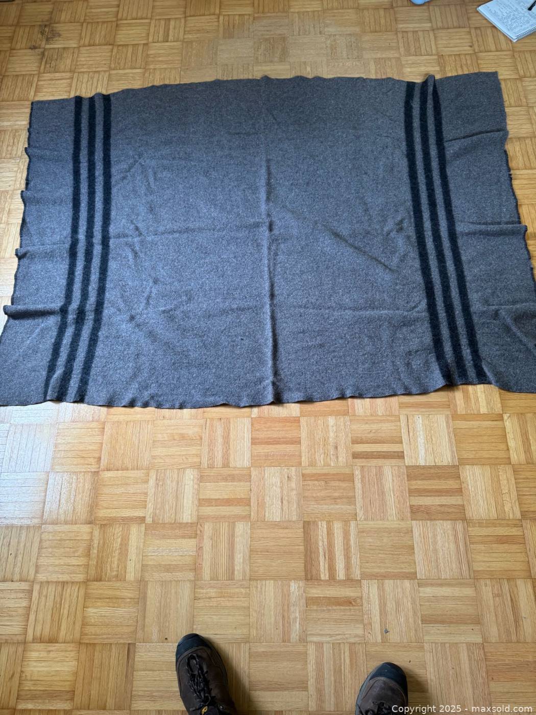 Two wool blankets | Westport (Ontario, Canada) SELLER MANAGED Moving ...