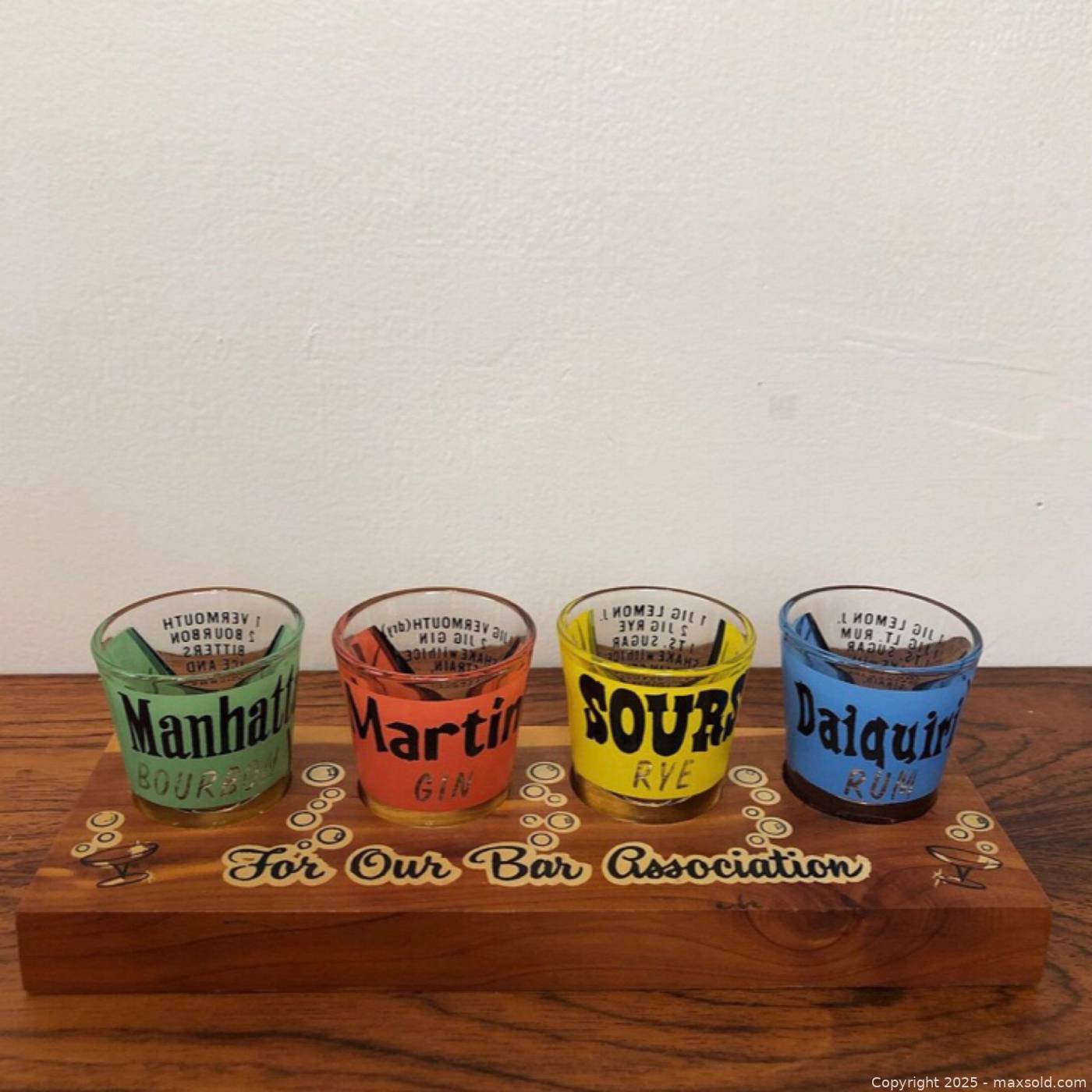 Vintage Shot Glass Set | Toronto (Ontario, Canada) SELLER MANAGED ...