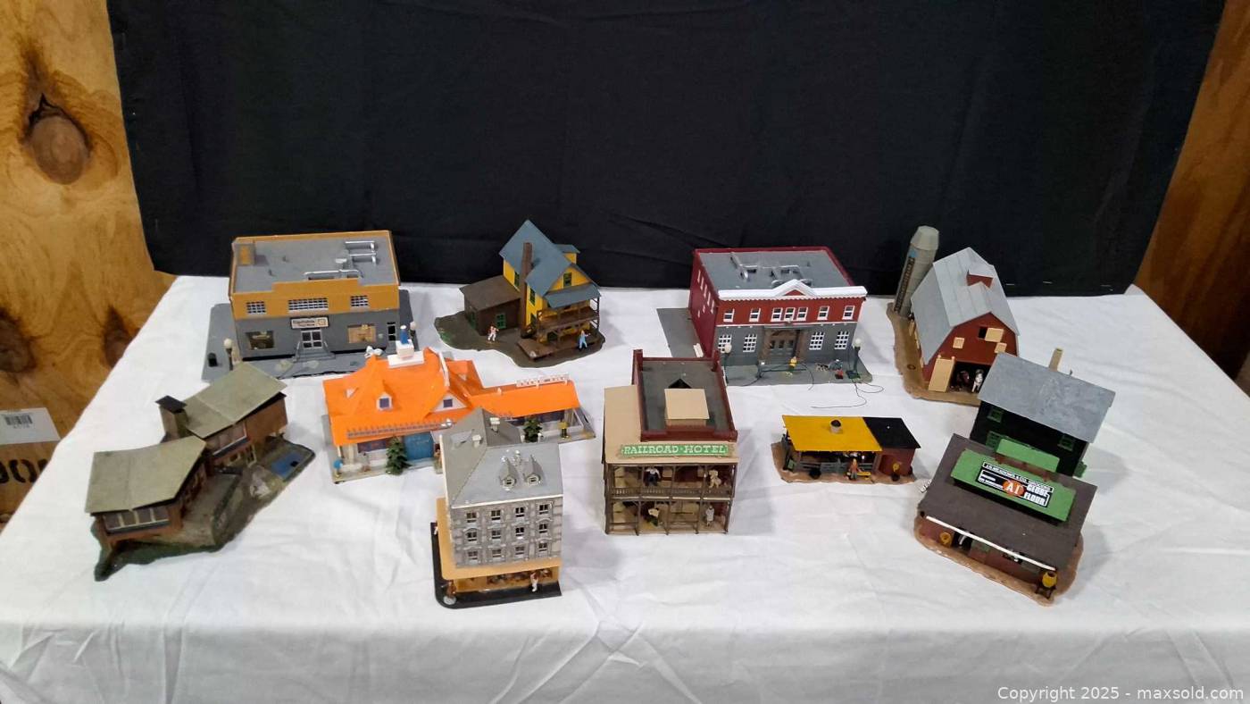 Various model train village buildings for HO scale | Frederick ...