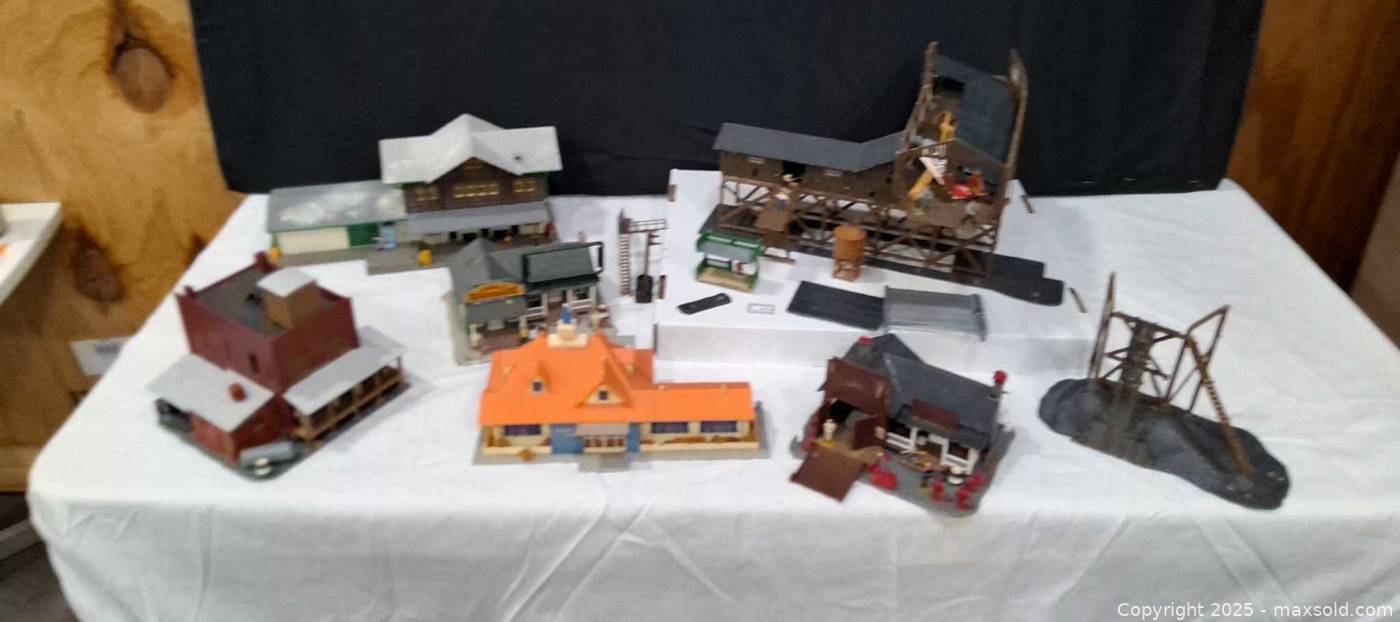 Various model train village buildings likely HO scale | Frederick ...