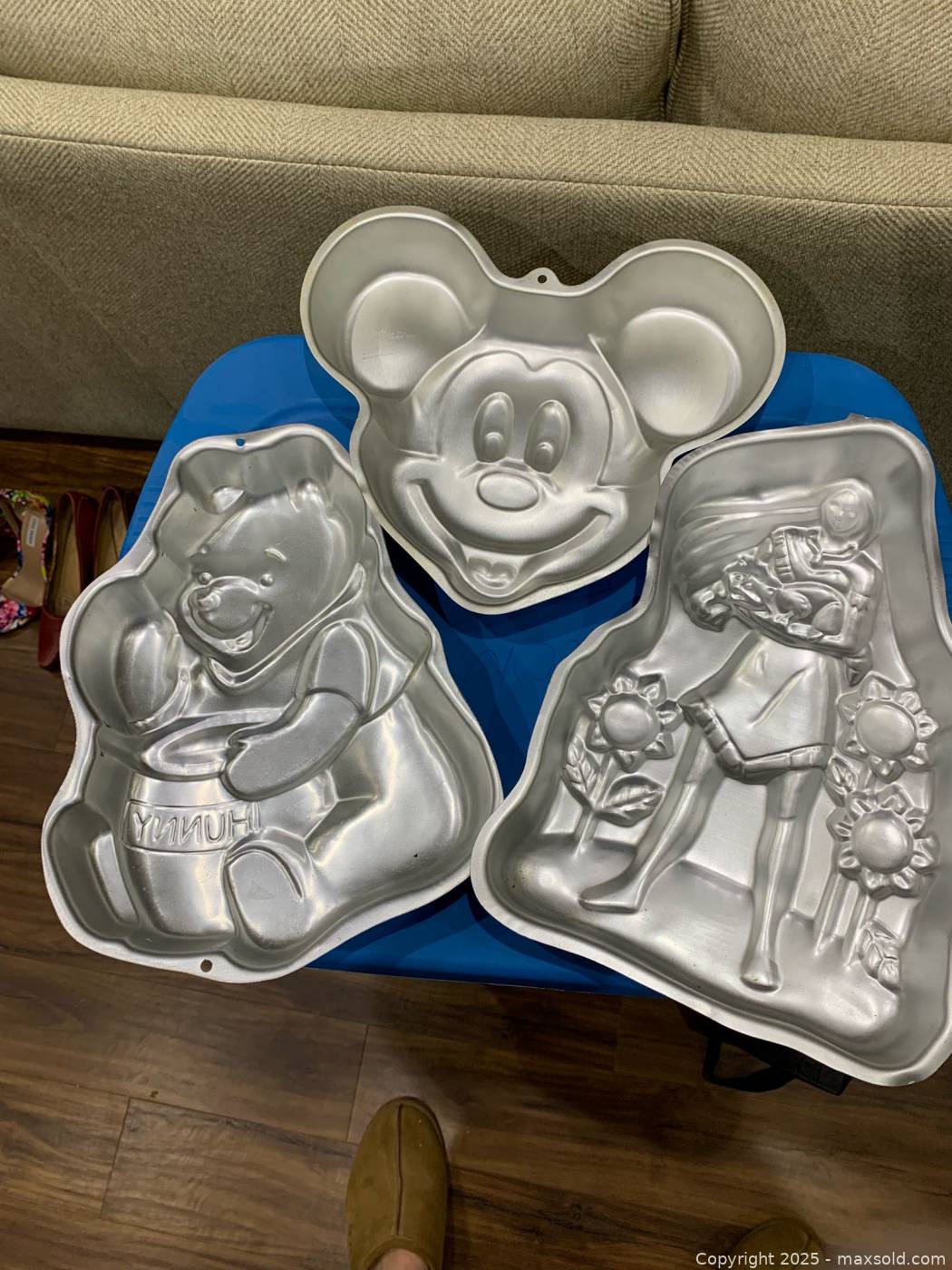 Mixed Lot of Baking Pans with Character Cake Pans, 13–15 pcs | Toronto ...