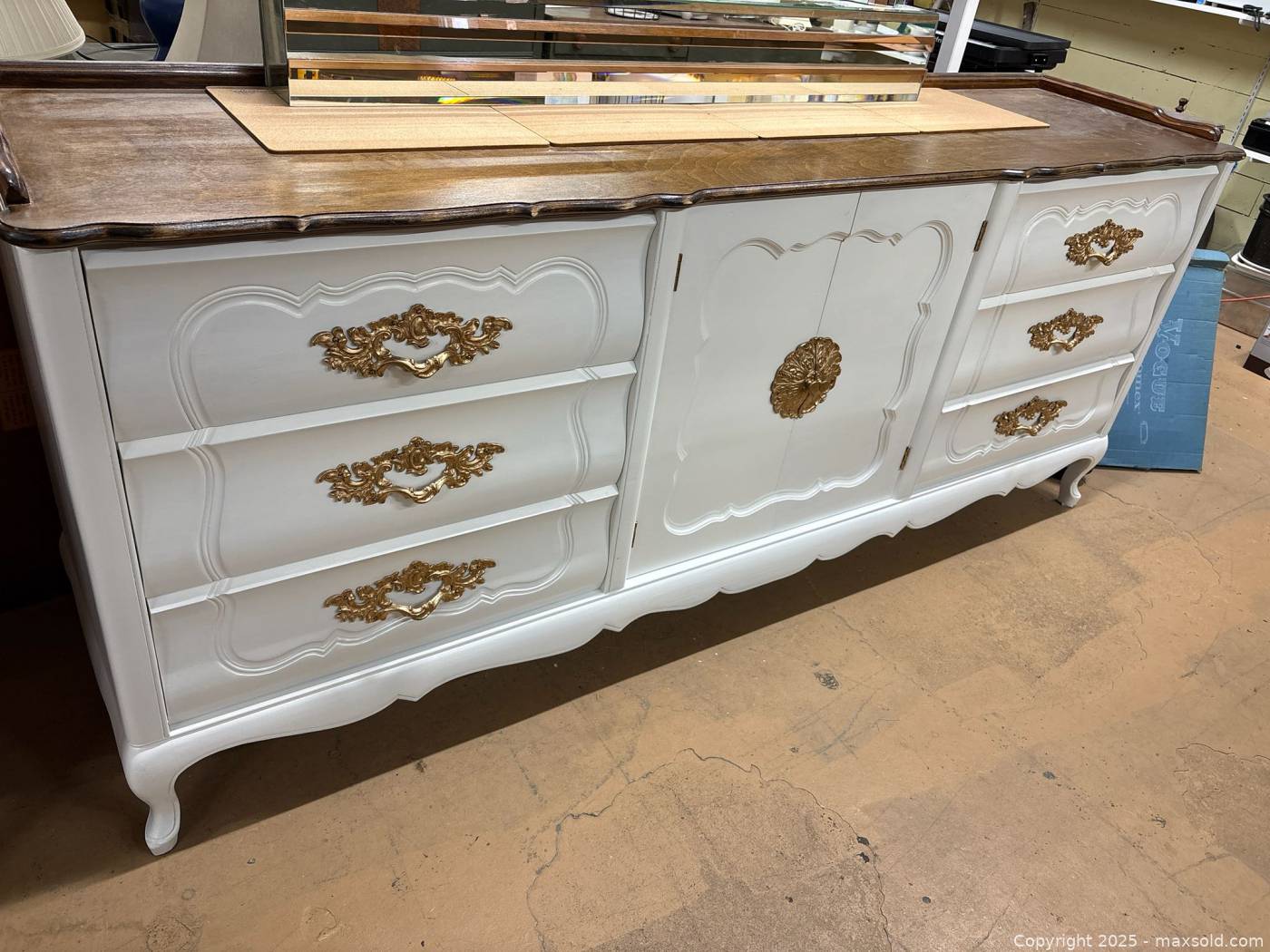 Bid Gallery | Renfrew (Ontario, Canada) SELLER MANAGED Downsizing ...