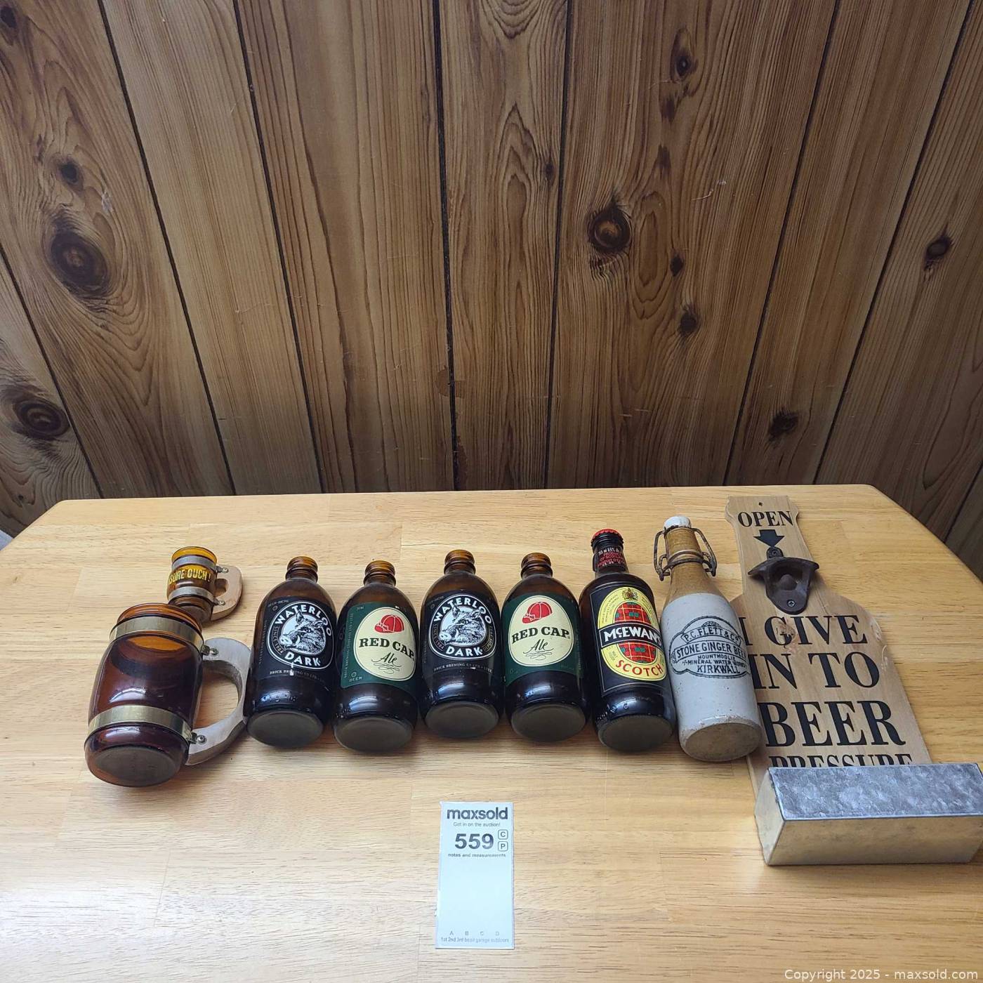 Various beer bottle decor & beer steins. | Toronto (Ontario, Canada ...