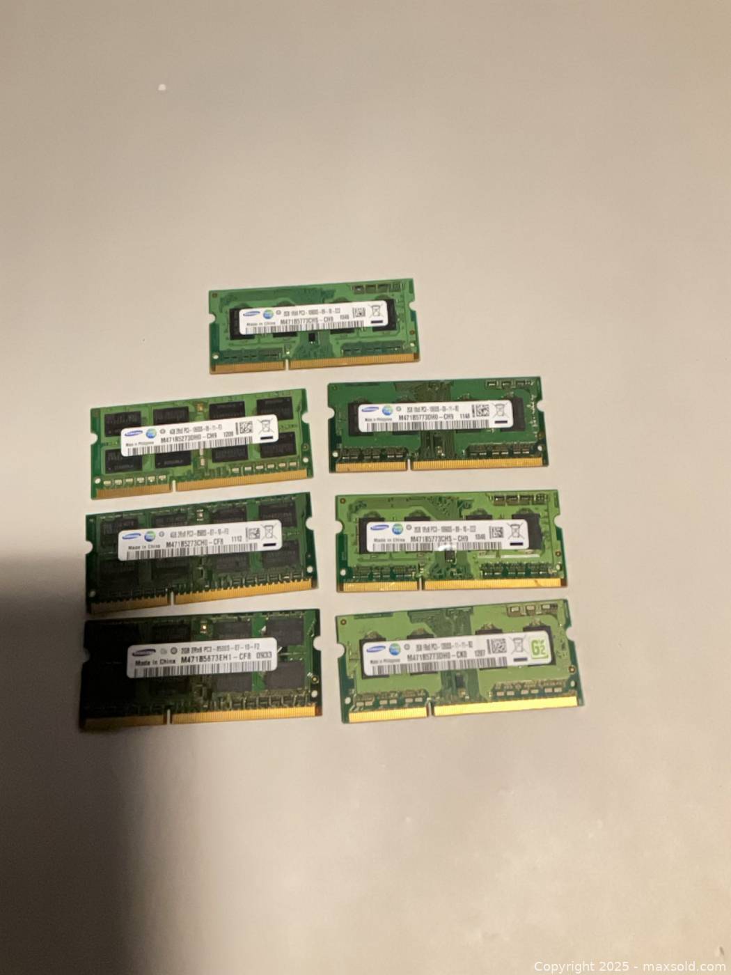7 x Samsung (appears) 2GB Laptop SODIMM memory RAM Modules | Norwood ...