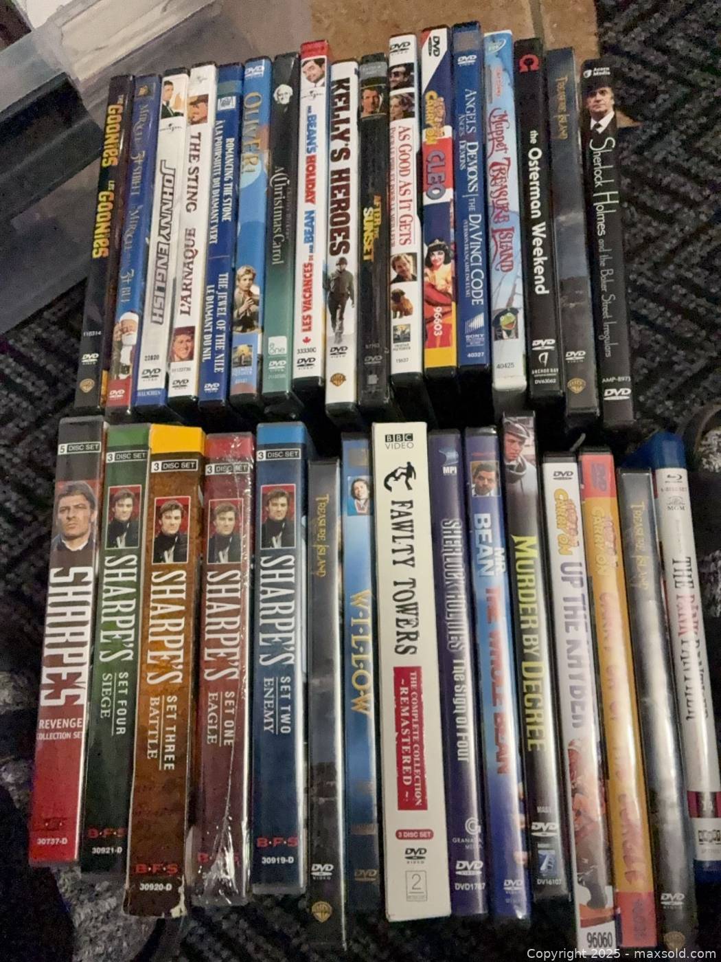 Lot of ~30 Mixed DVDs and Blu-rays — Comedy, Drama, Family | Clearview ...