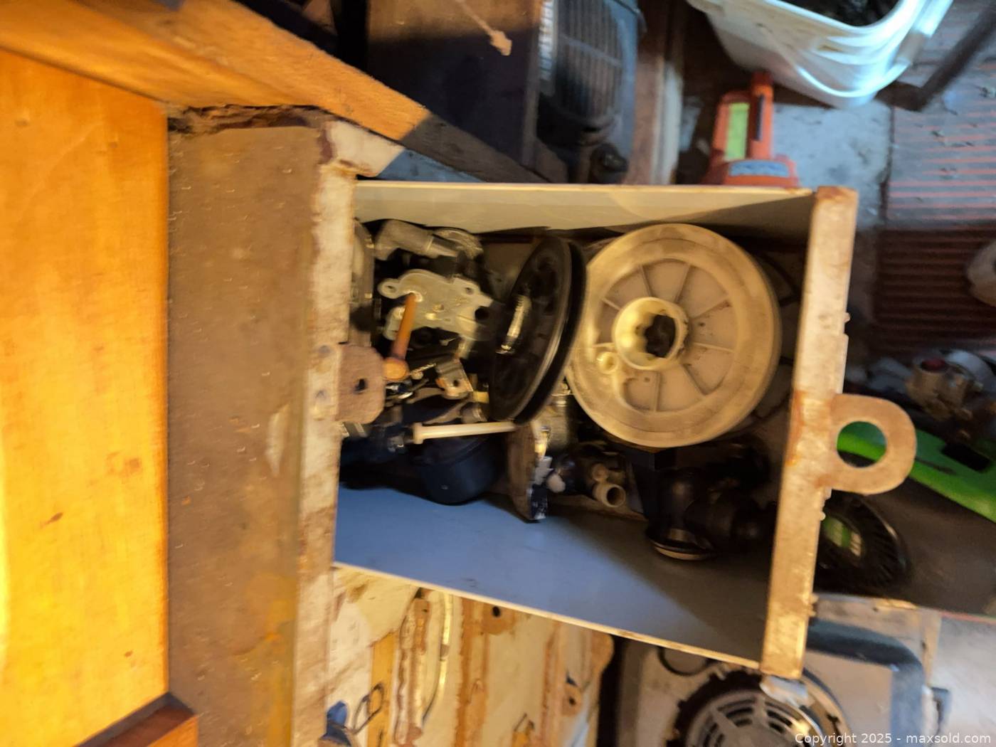 Assorted Small-Engine / Lawn Mower Parts Lot | Halton Hills (Ontario ...
