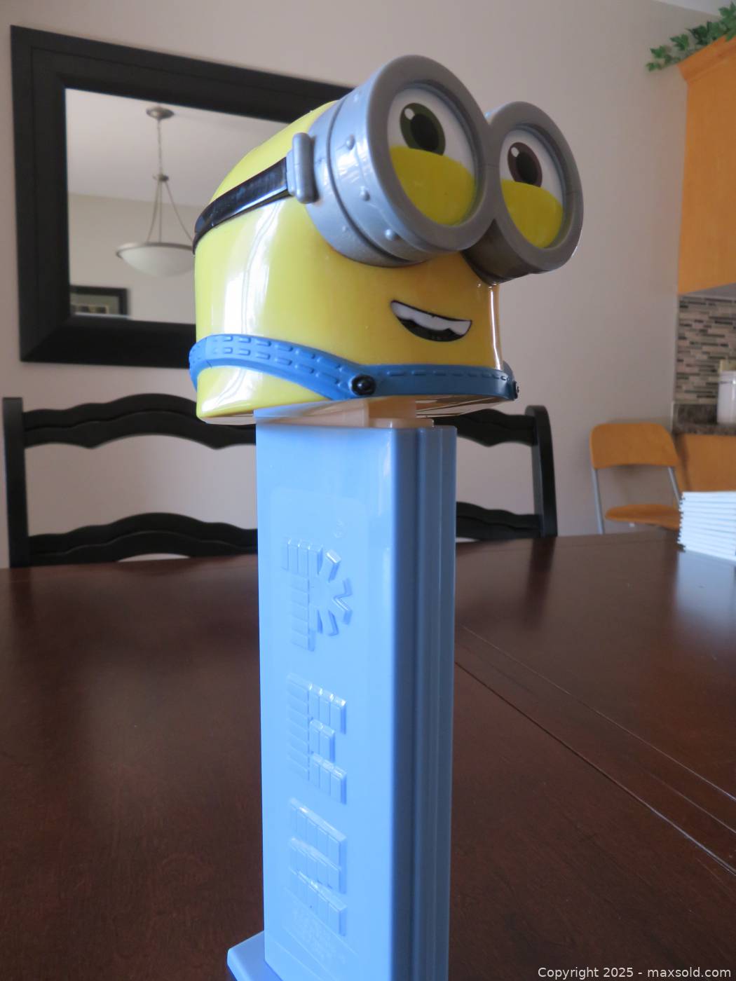 PEZ XL Minion Candy Dispenser — Talks | Welland (Ontario, Canada ...