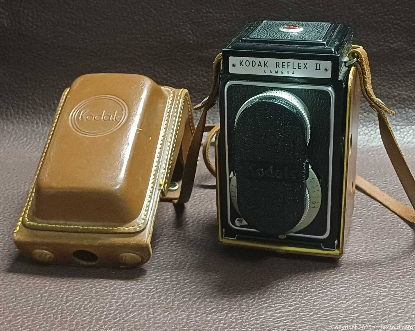 Vintage KODAK Reflex II Camera w/ Original Case | Toronto (Ontario ...