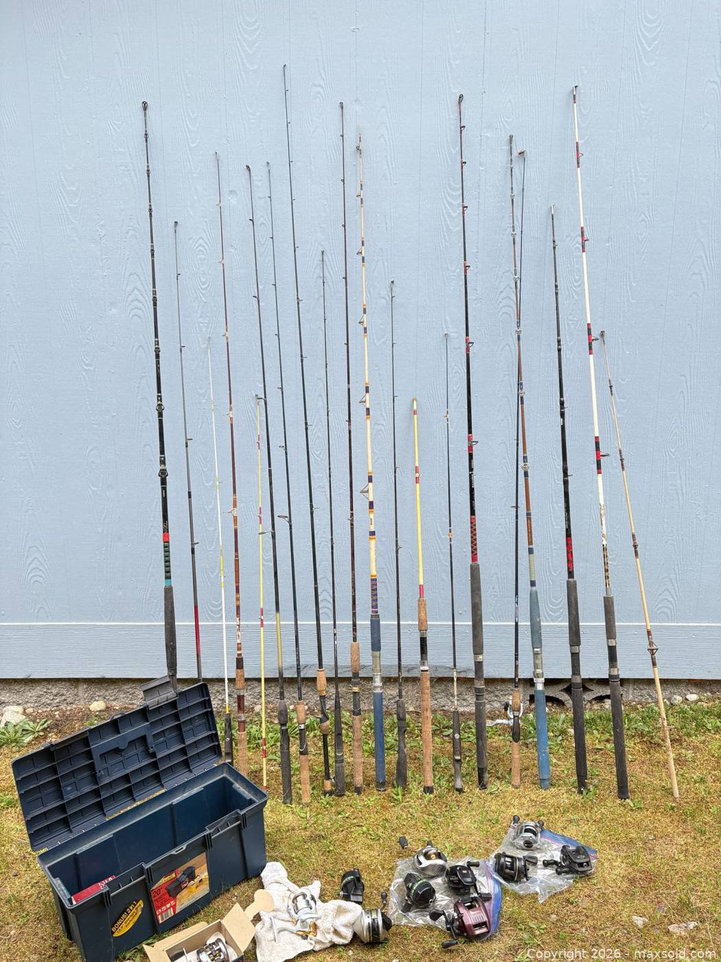 Bid Gallery | Port Orchard (Washington, USA) SELLER MANAGED Downsizing ...