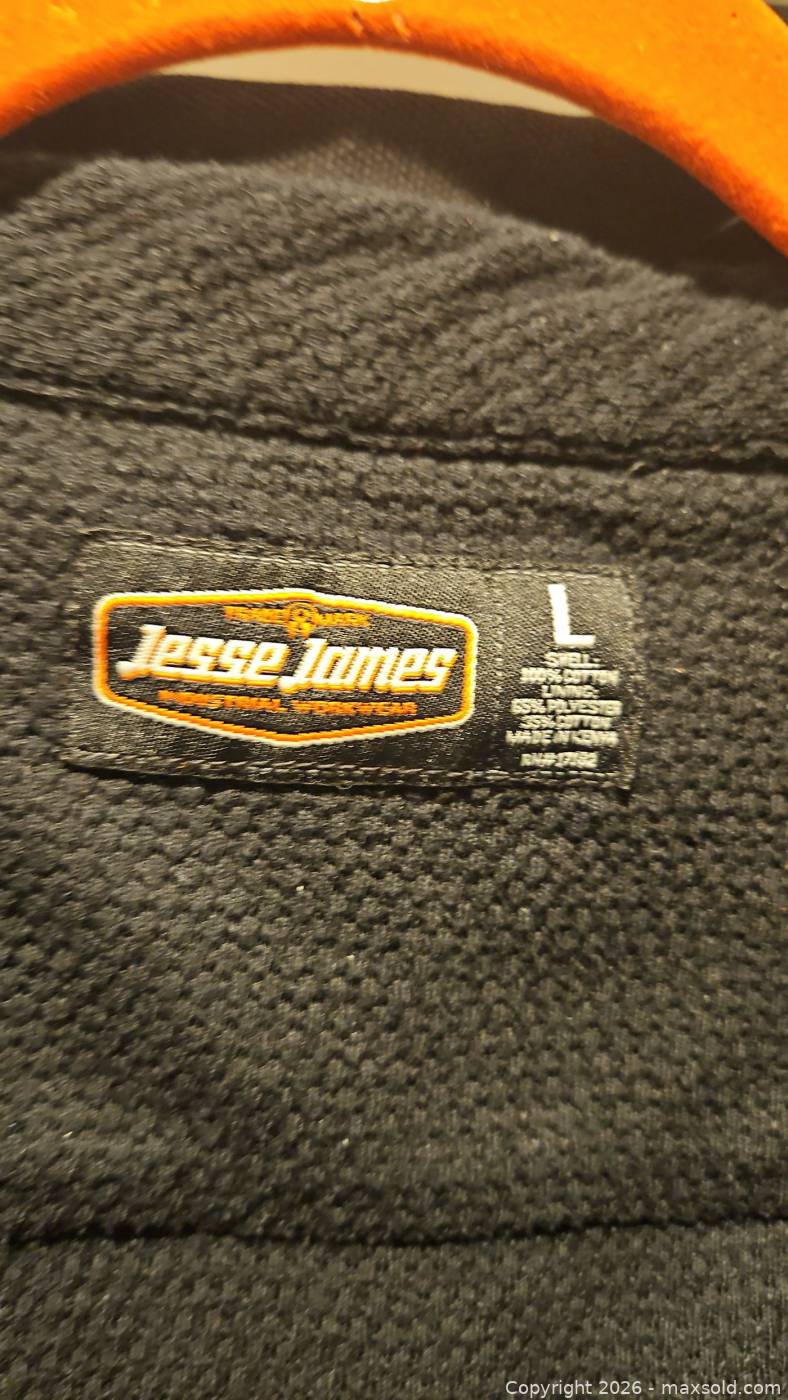 Jesse James Heavy Duty Button Up | Maxsold