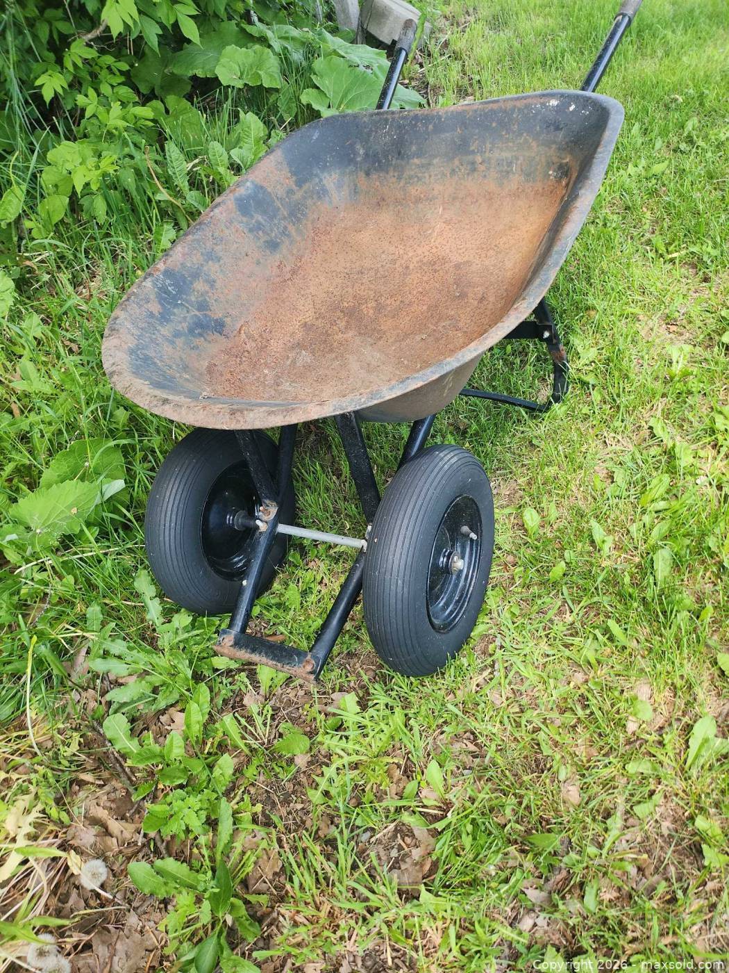 Wheel barrow | Maxsold